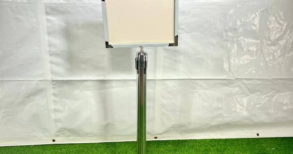 Signage for Queue Pole